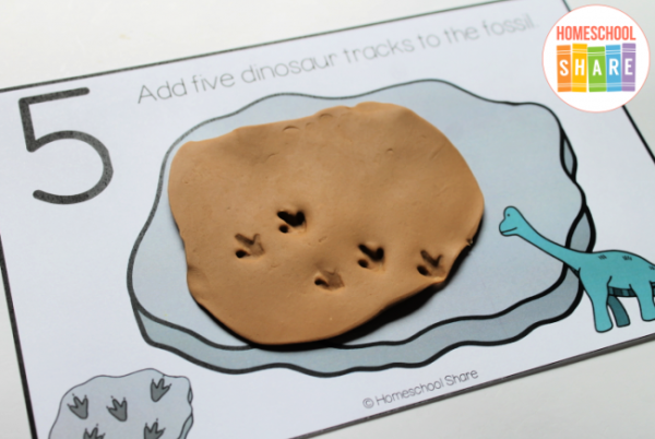 Dinosaur Tracks Math Mats - Homeschool Share